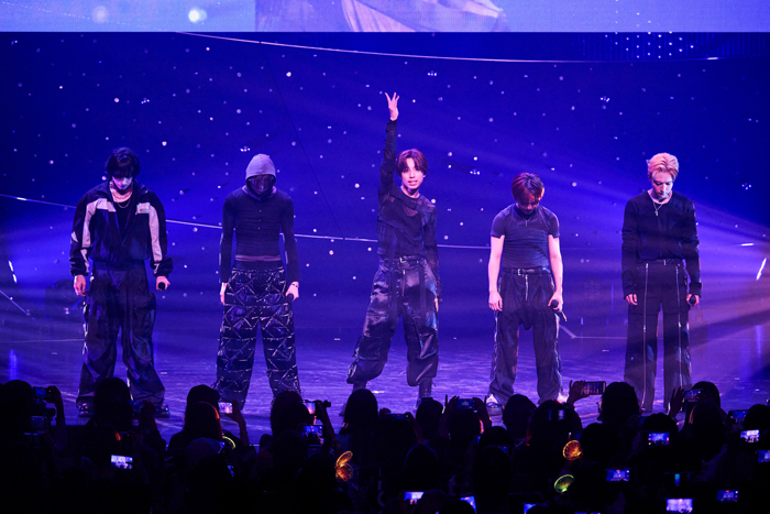 BMSG発「STARGLOW」初のファンミツアーが開幕！デビュー半年で初のアリーナ追加公演もサプライズ発表 | WWSチャンネル