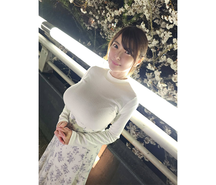 「魅力的ですね」花井美理、張り切りポーズにファン悶絶！！ | WWSチャンネル